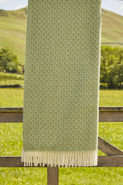 Isobel Crescent Pure New Wool Throw - Fern – Wool Blanket Online