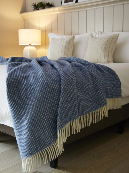 Waffle XL Pure New Wool Throw - Blue Jay – Wool Blanket Online