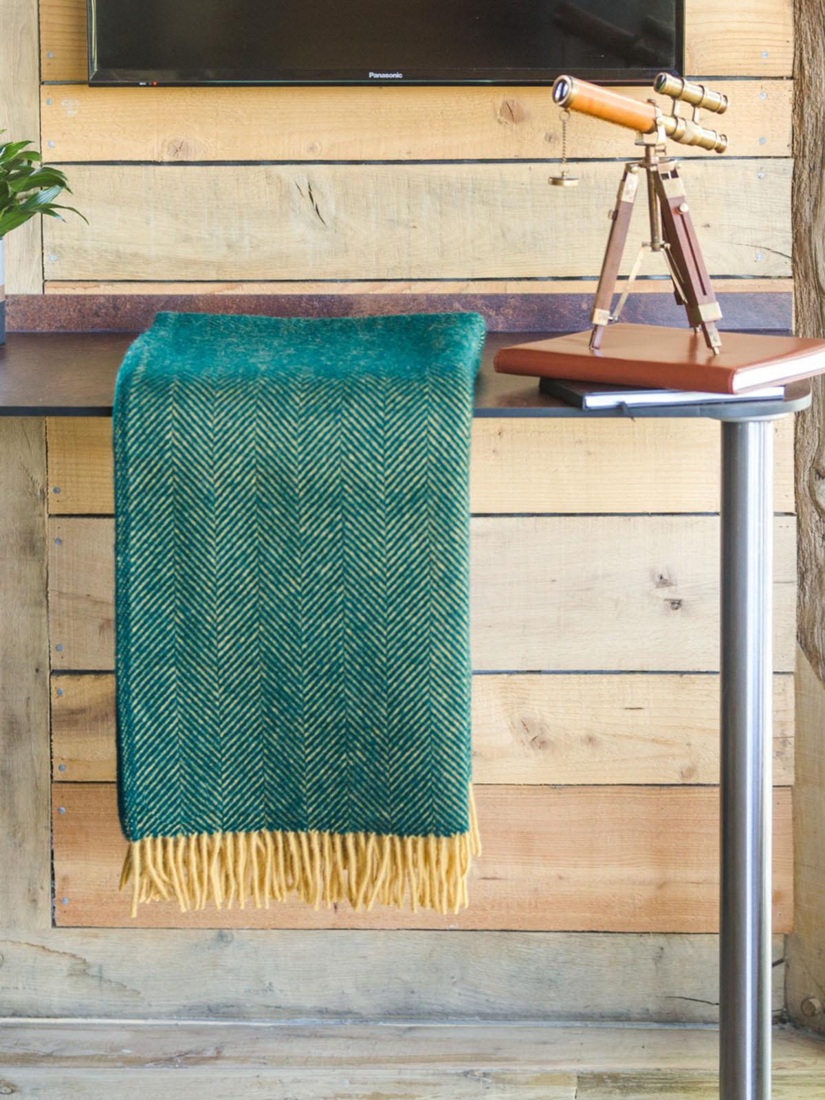 Herringbone Pure New Wool Throw - Emerald/Mustard – Wool Blanket Online